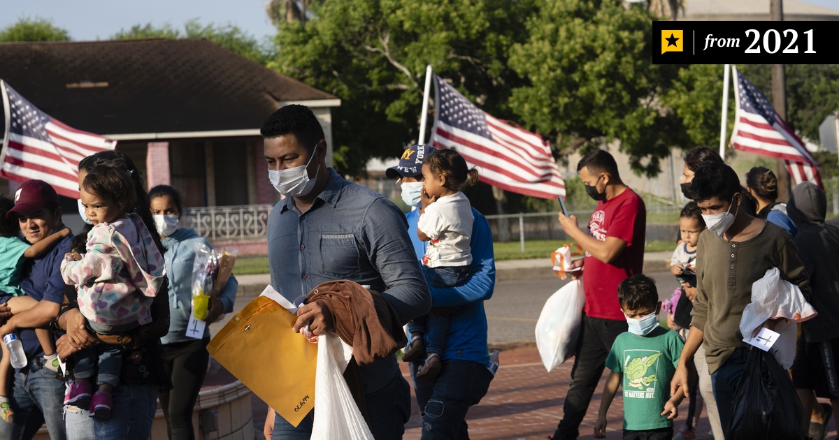 Judge Extends Order Blocking Greg Abbotts Directive On Migrant